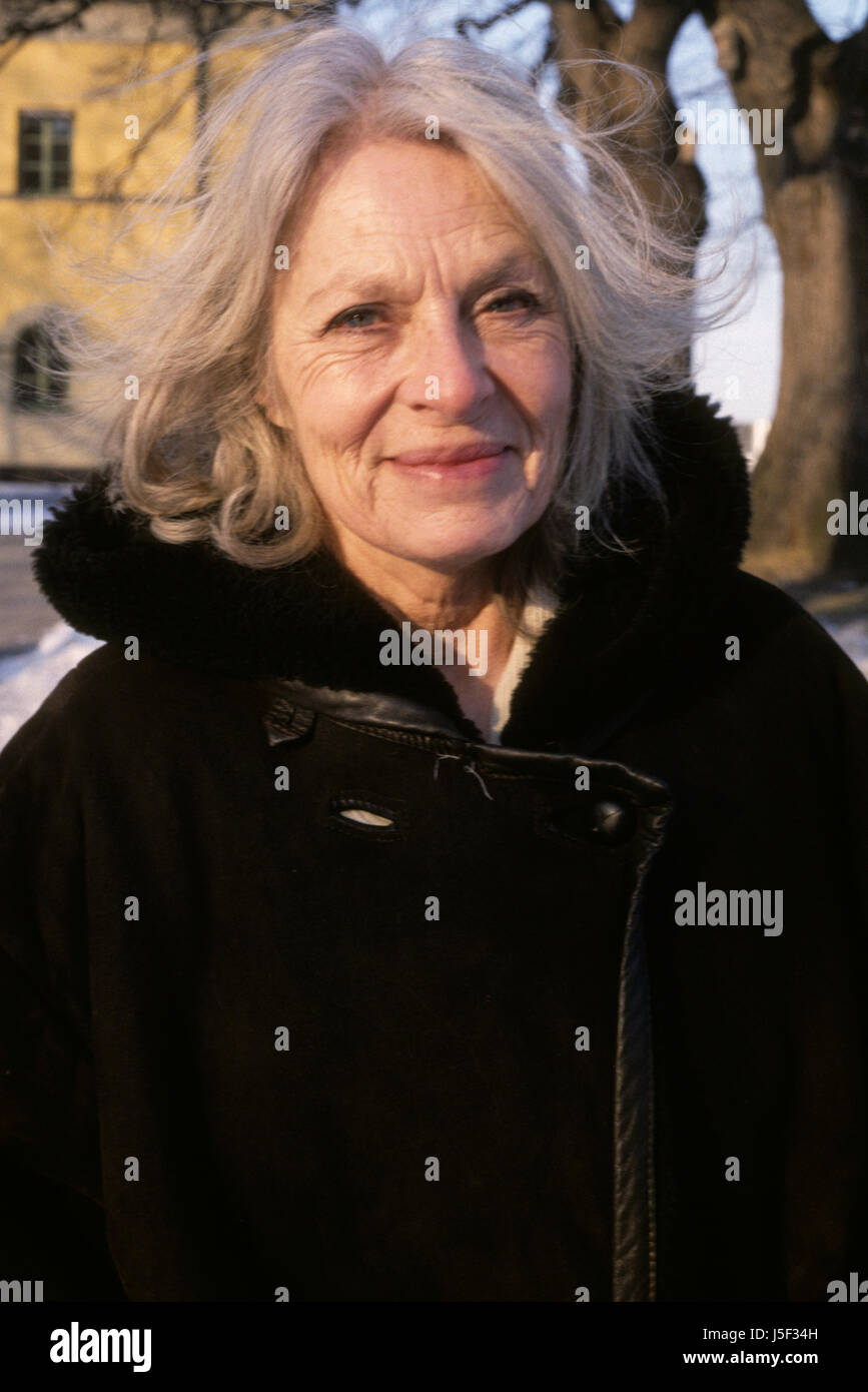 VIVECA LINDFORS Swedish actress and director 1987 Stock Photo - Alamy