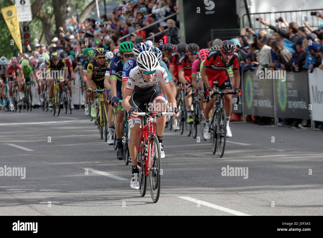 One world tour hi-res stock photography and images - Alamy