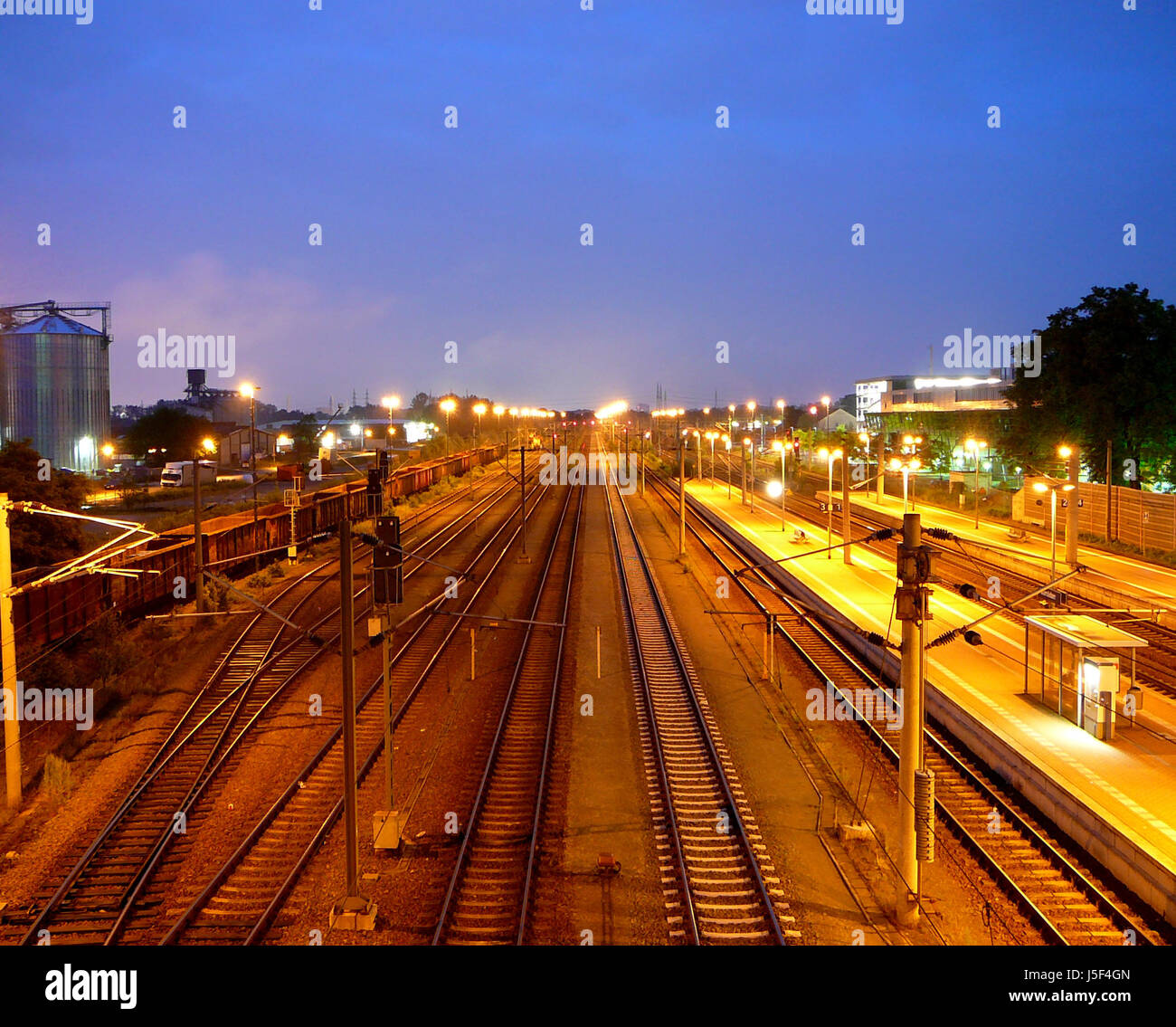 station railway locomotive train engine rolling stock vehicle means of ...