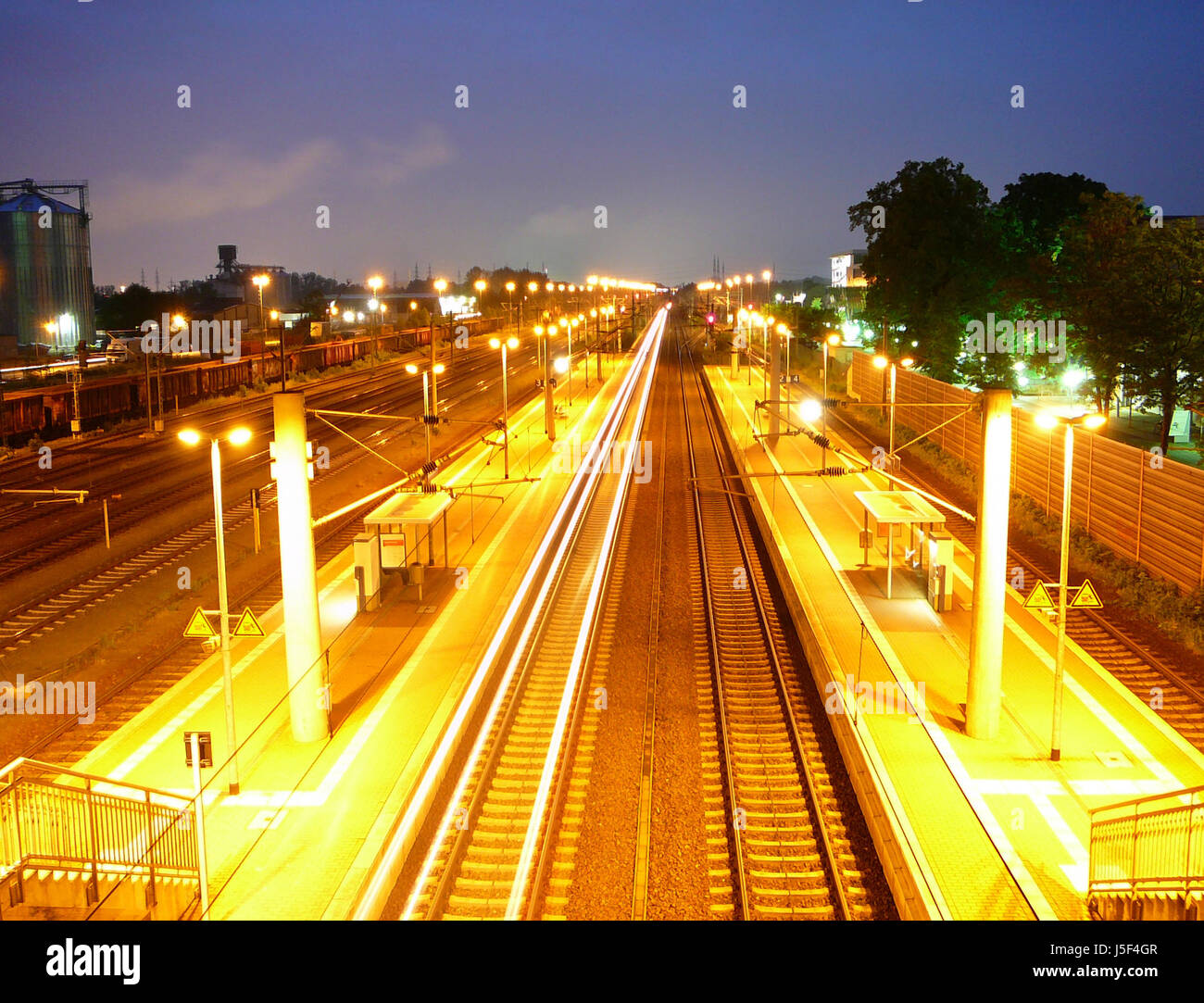 station railway locomotive train engine rolling stock vehicle means of ...