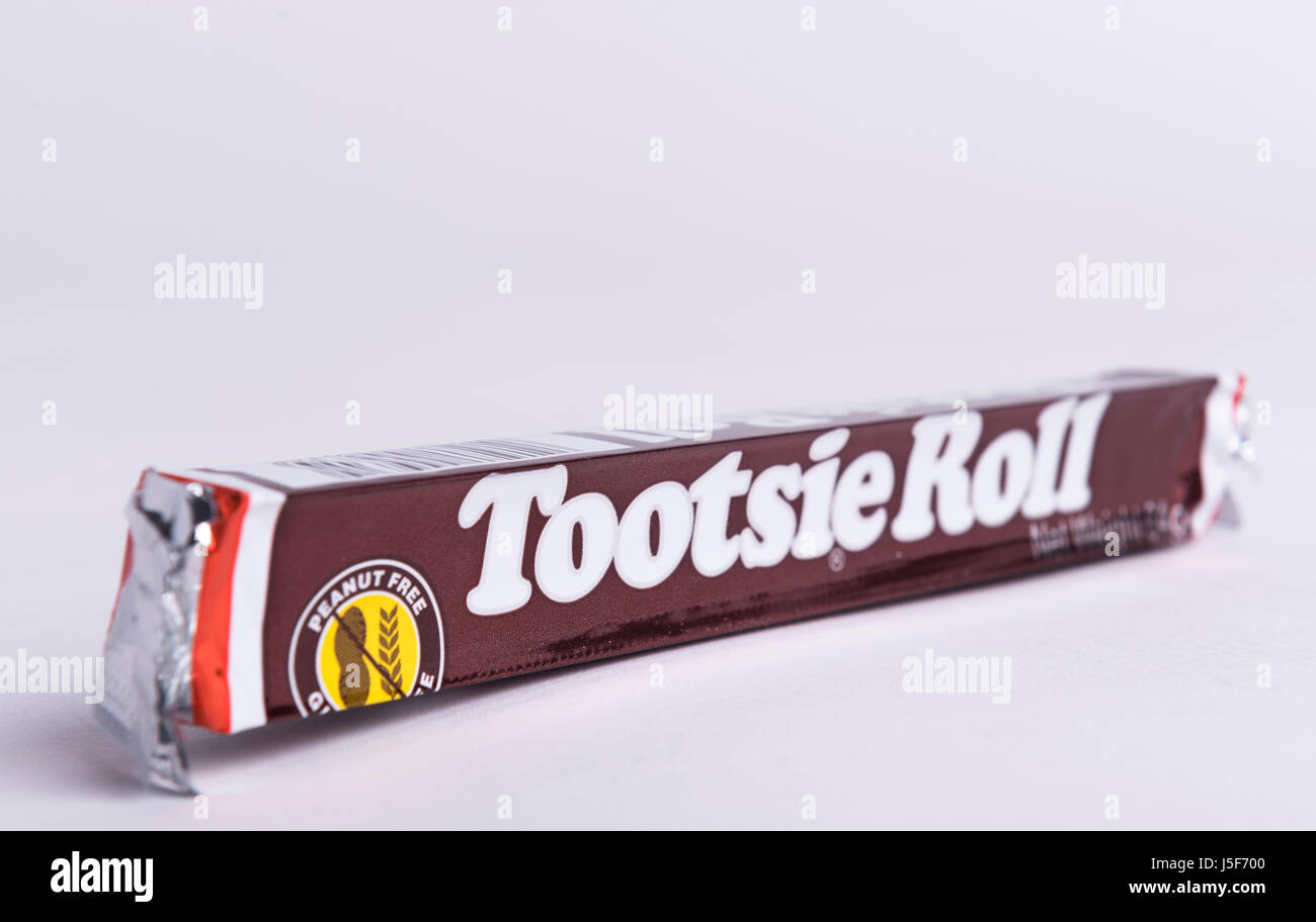 Tootsie roll hi-res stock photography and images - Alamy