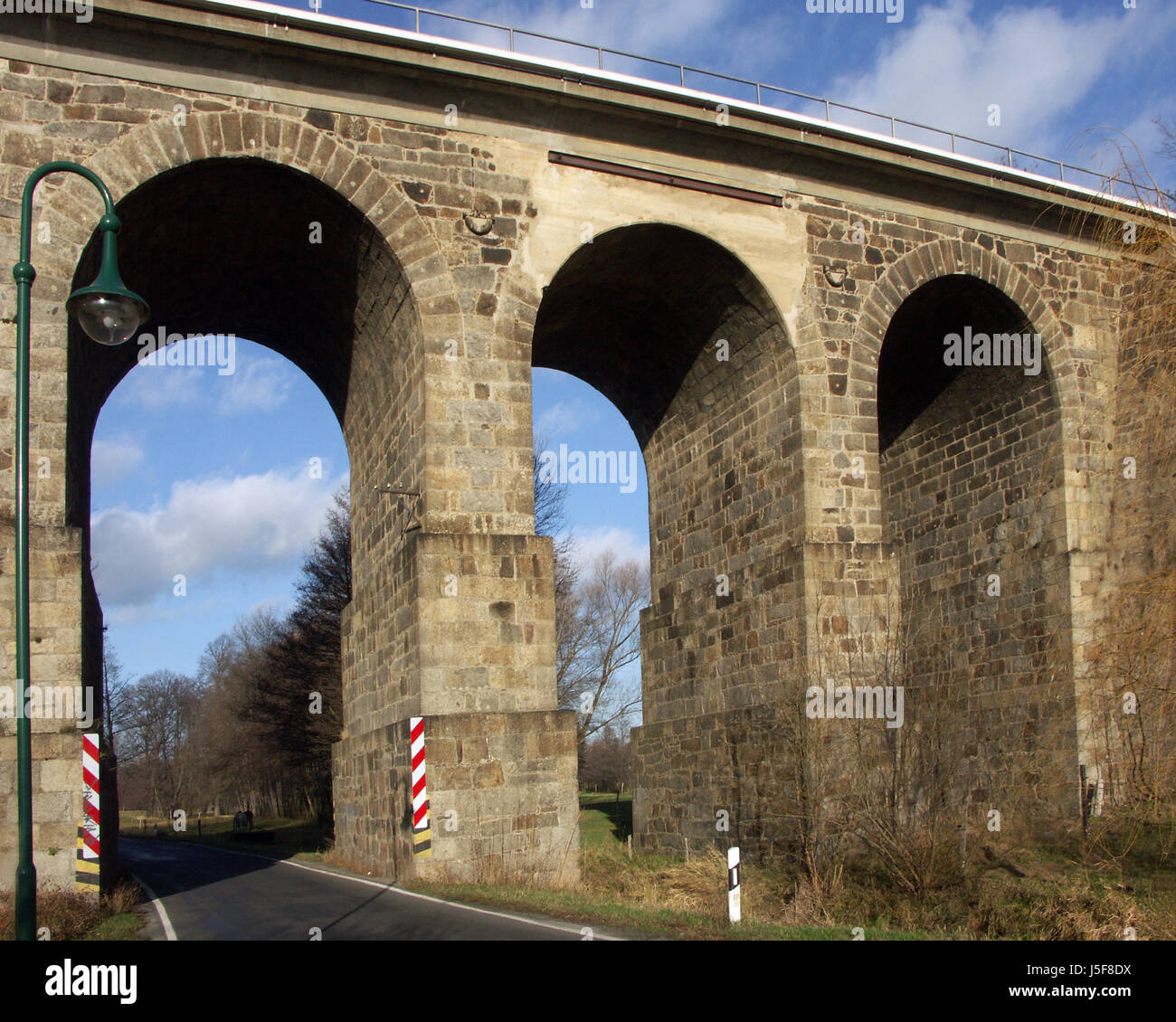 stone bridge arc wall stanchion granite arcs circular arc stable ...
