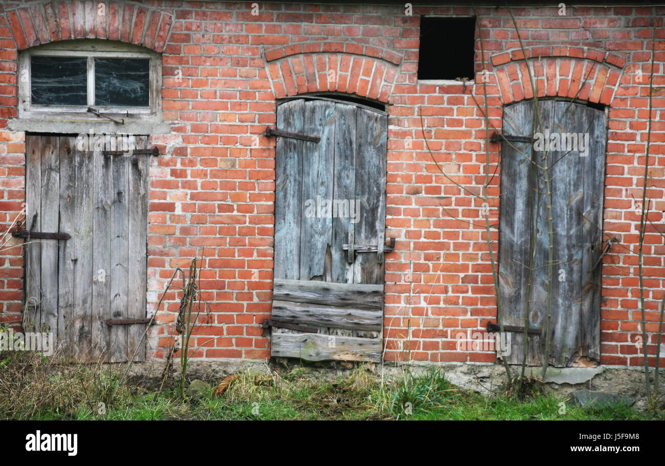 Original doors hi-res stock photography and images - Alamy