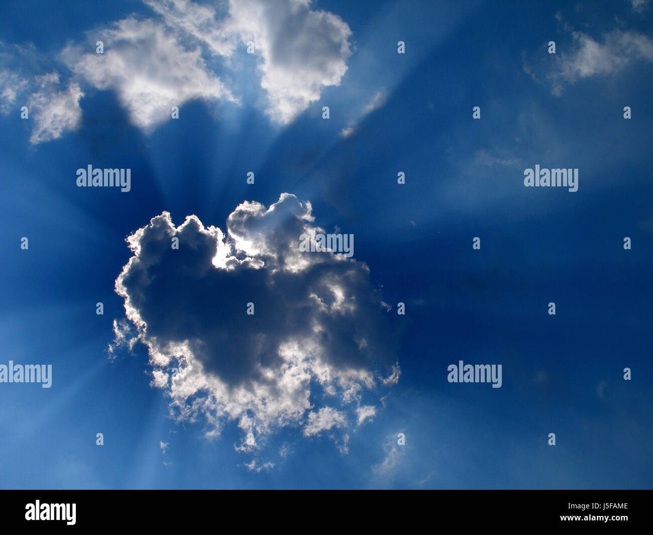 cloud sunbeams cloudy azure sunshine fair weather radiation meteorology ...
