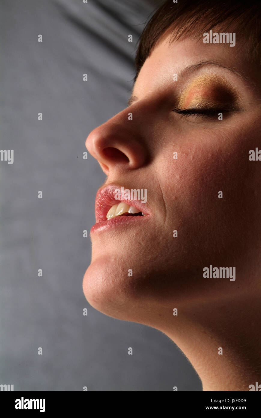 woman lady mouth strong face portrait eye organ skin eyes longing ...