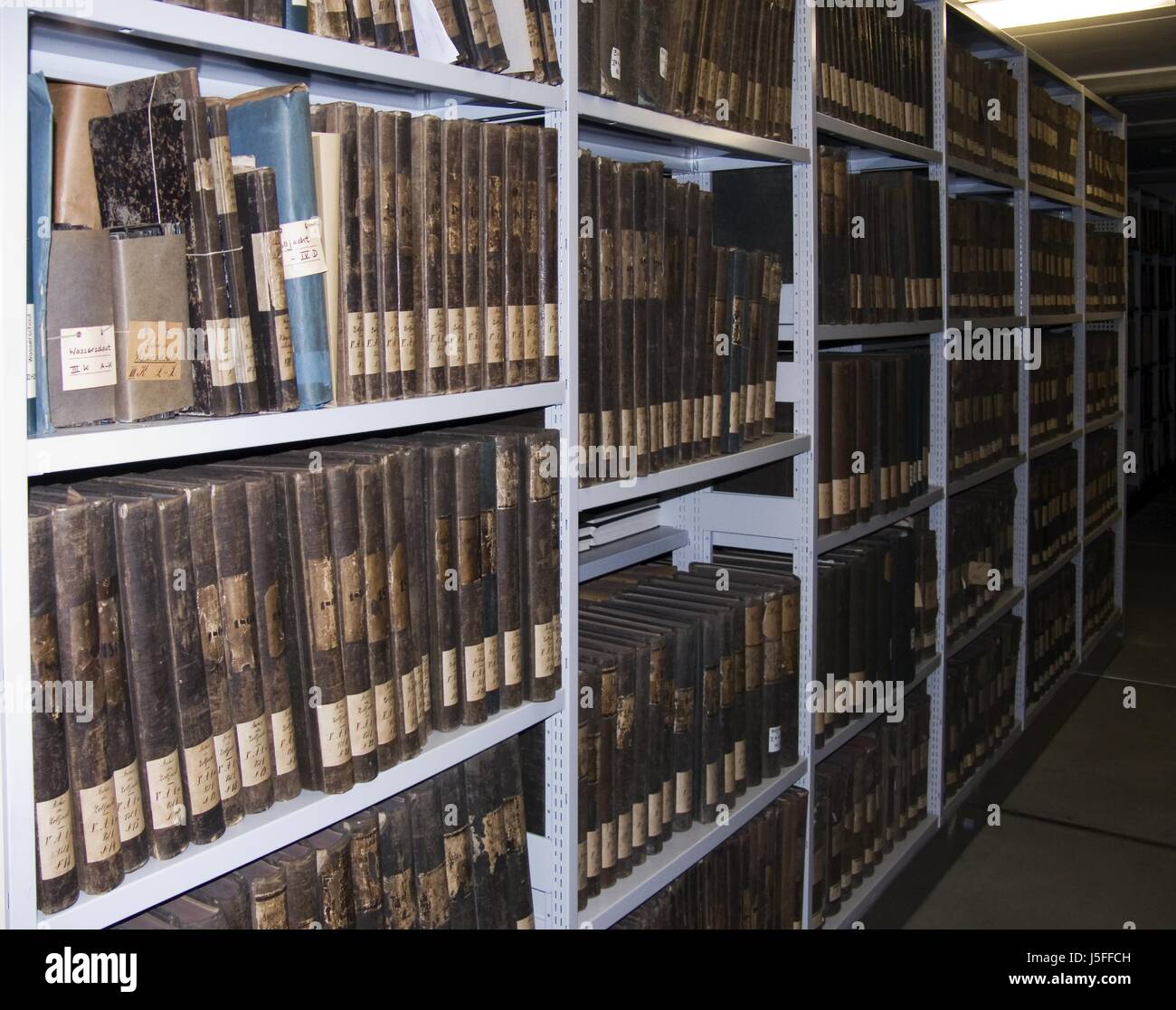 Archives office hi-res stock photography and images - Alamy