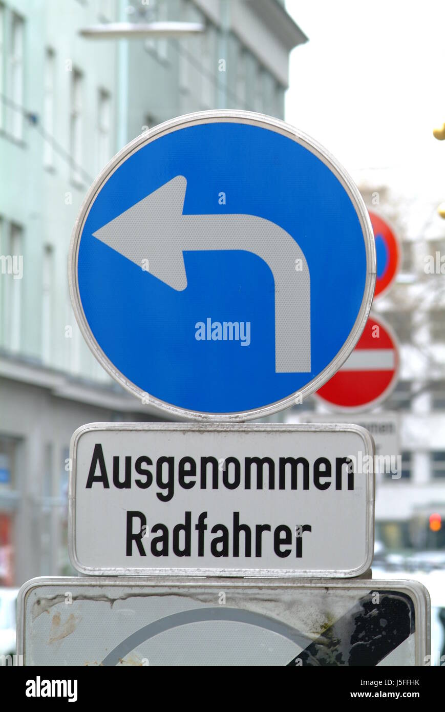 Turn left hi-res stock photography and images - Alamy