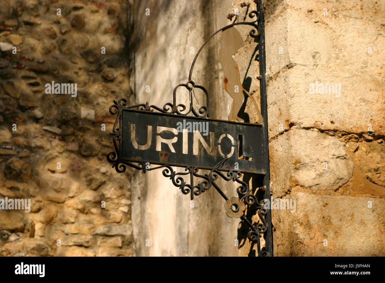 Urinol hi-res stock photography and images - Alamy
