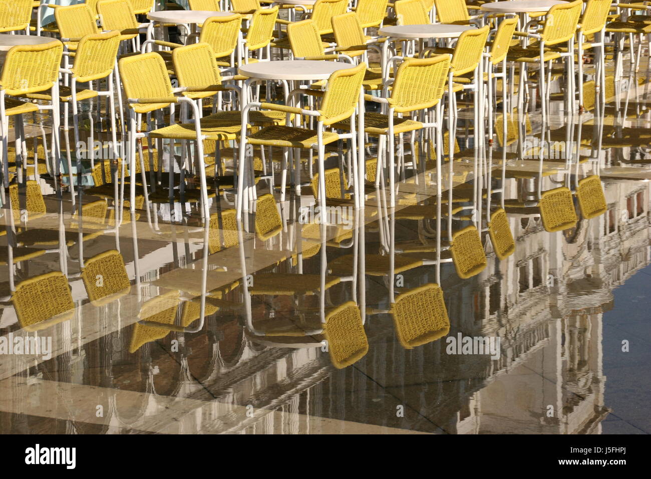 armchair green venice mirroring chairs puddle table cloth table chair ...