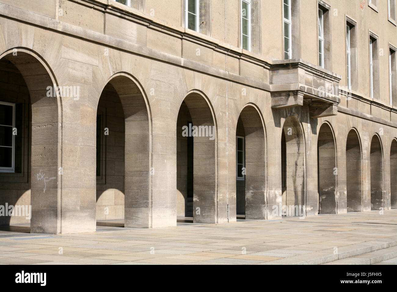 arc sightseeing germany german federal republic worth seeing thuringia ...