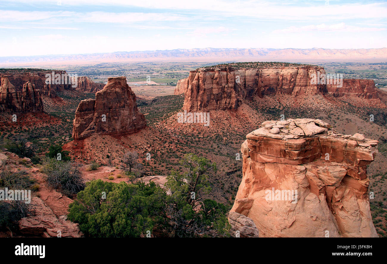 red rocks in colorado national monument Stock Photo - Alamy
