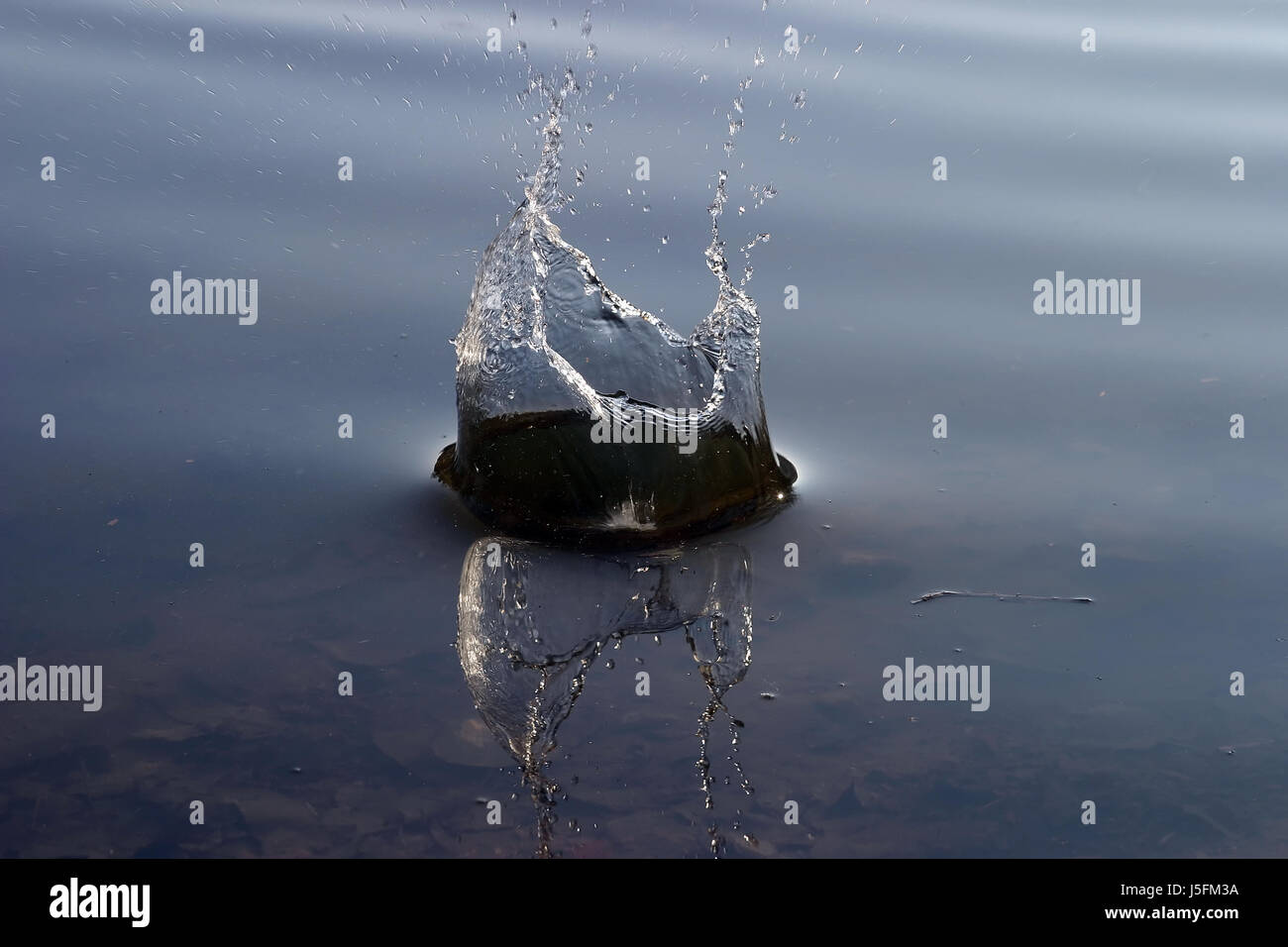 Plop water hi-res stock photography and images - Alamy