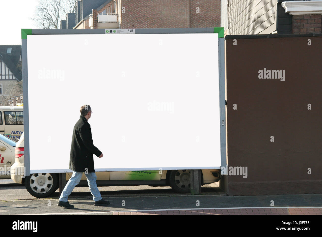 sign signal boot walk go going walking present presentation optional ...