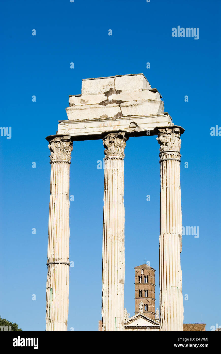corinthian roman forum Stock Photo - Alamy