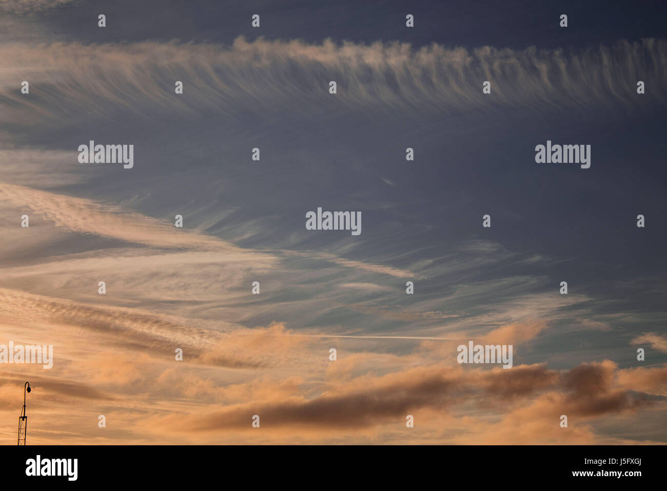 Subtle light form texture hi-res stock photography and images - Alamy