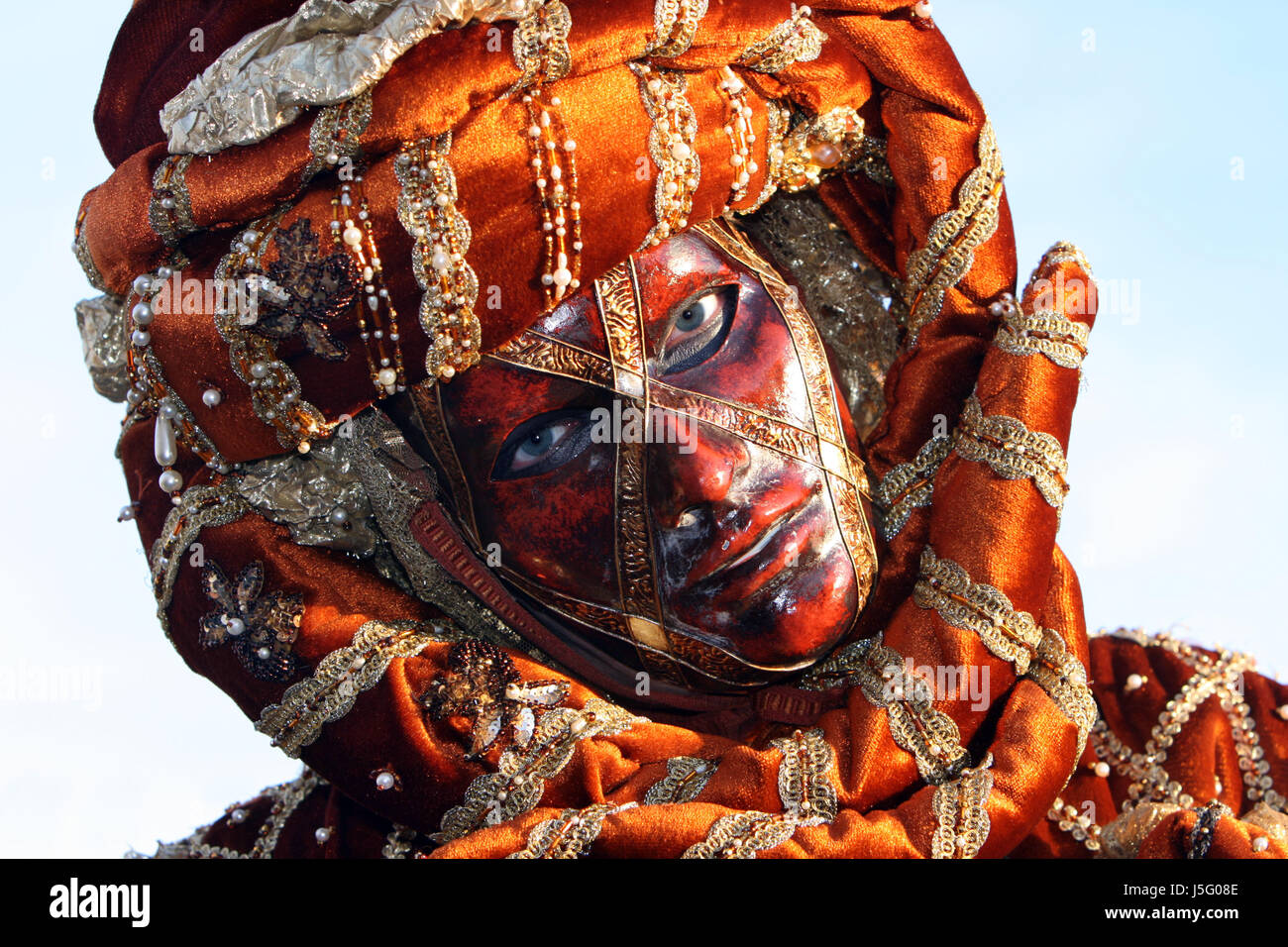 Ton in tone hi-res stock photography and images - Alamy