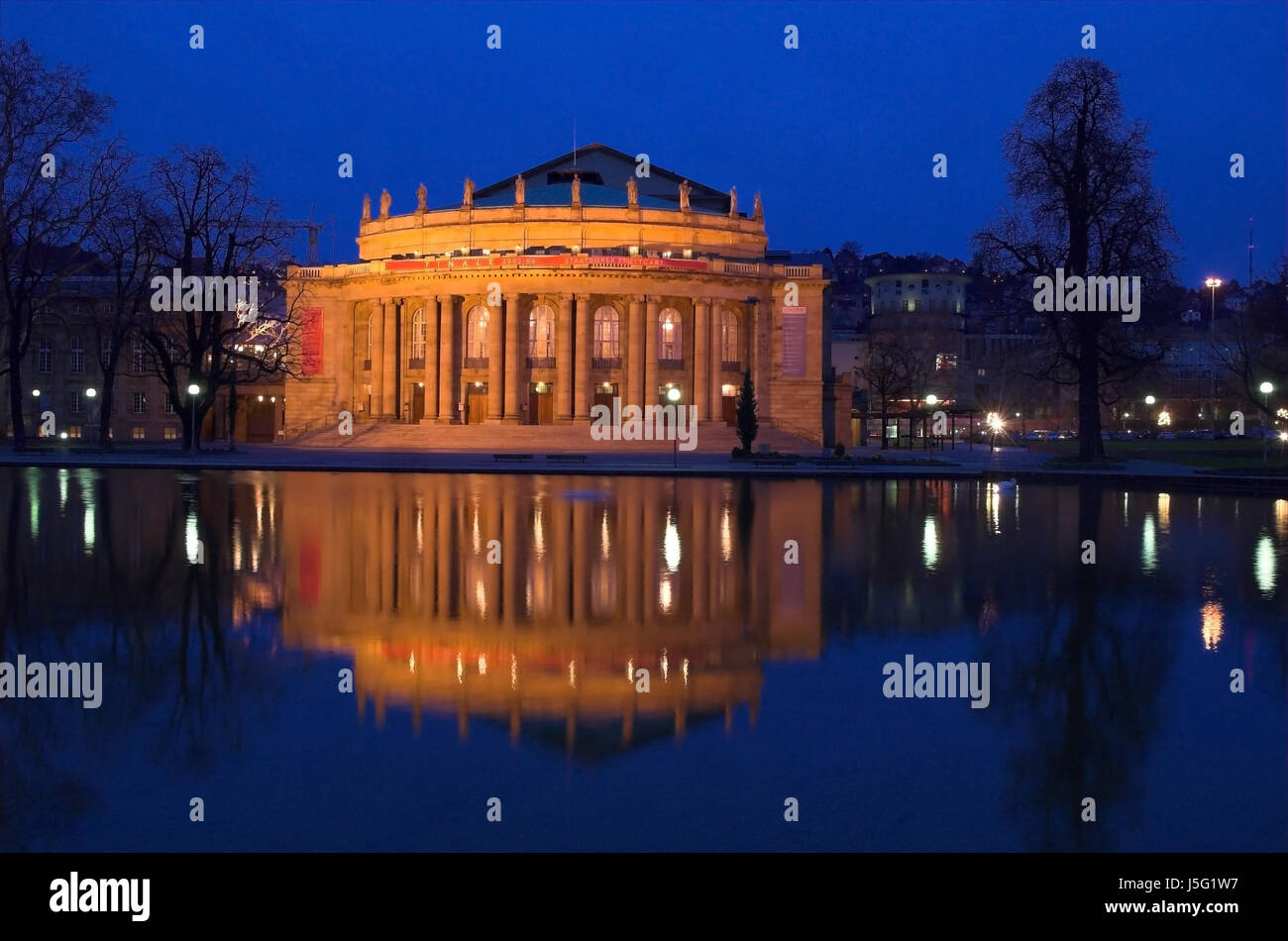 Staatsoper stuttgart hi-res stock photography and images - Alamy