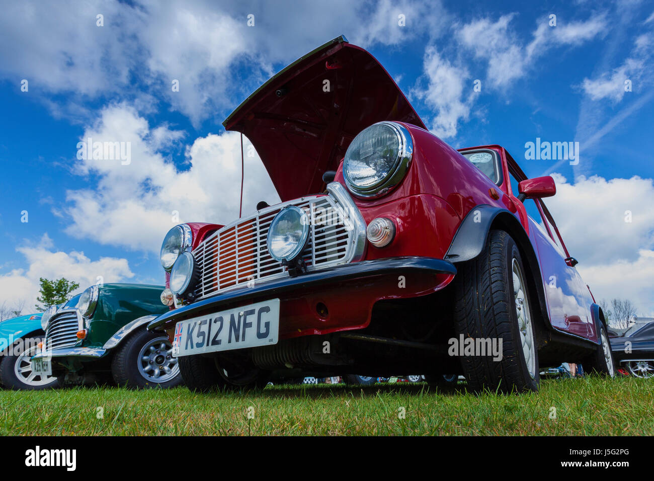 Low Level Angle of Front End of Classic Mini Car with Raised Bonnet ...