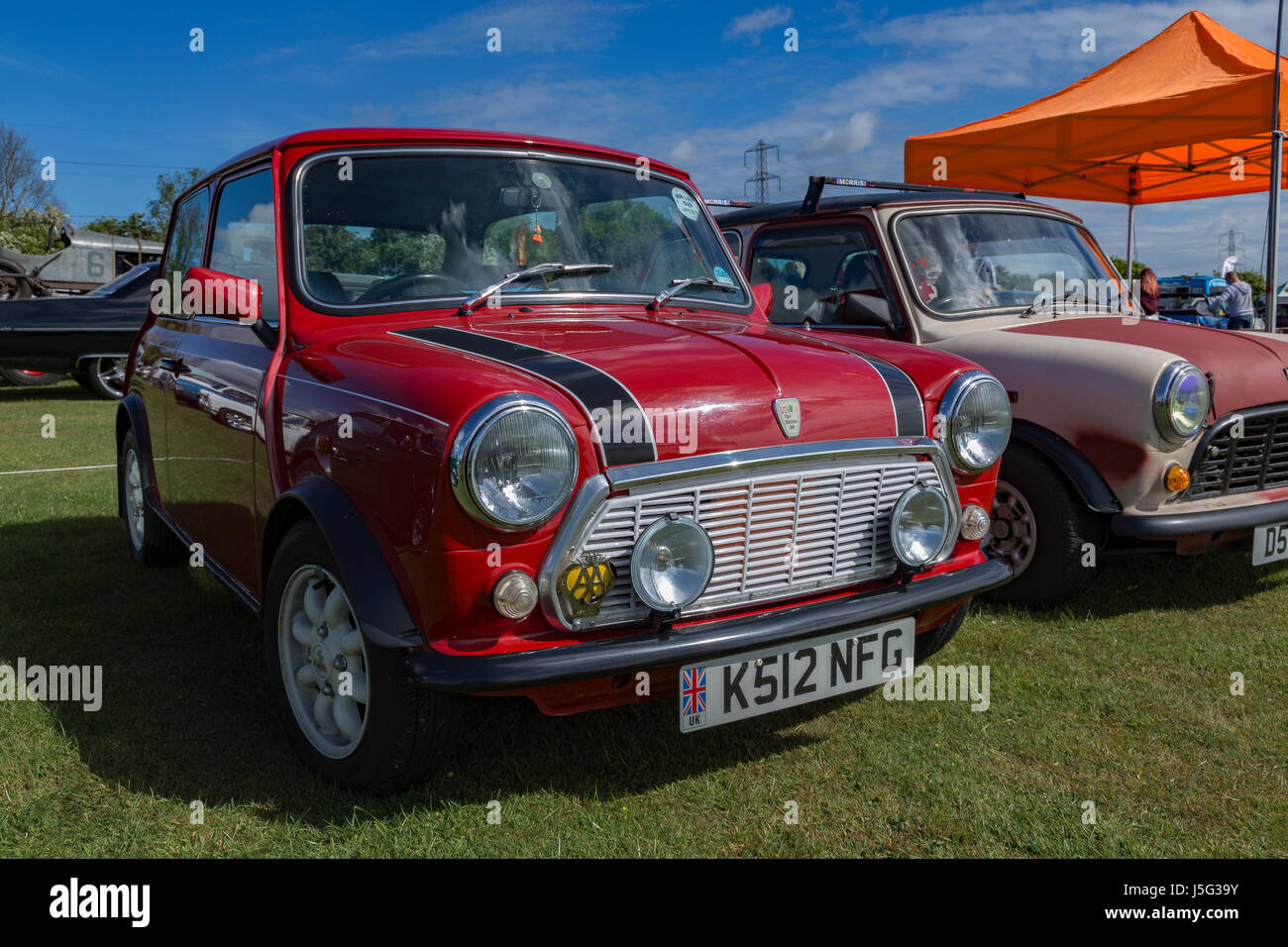 Line-up of Classic Mini Cars Stock Photo - Alamy