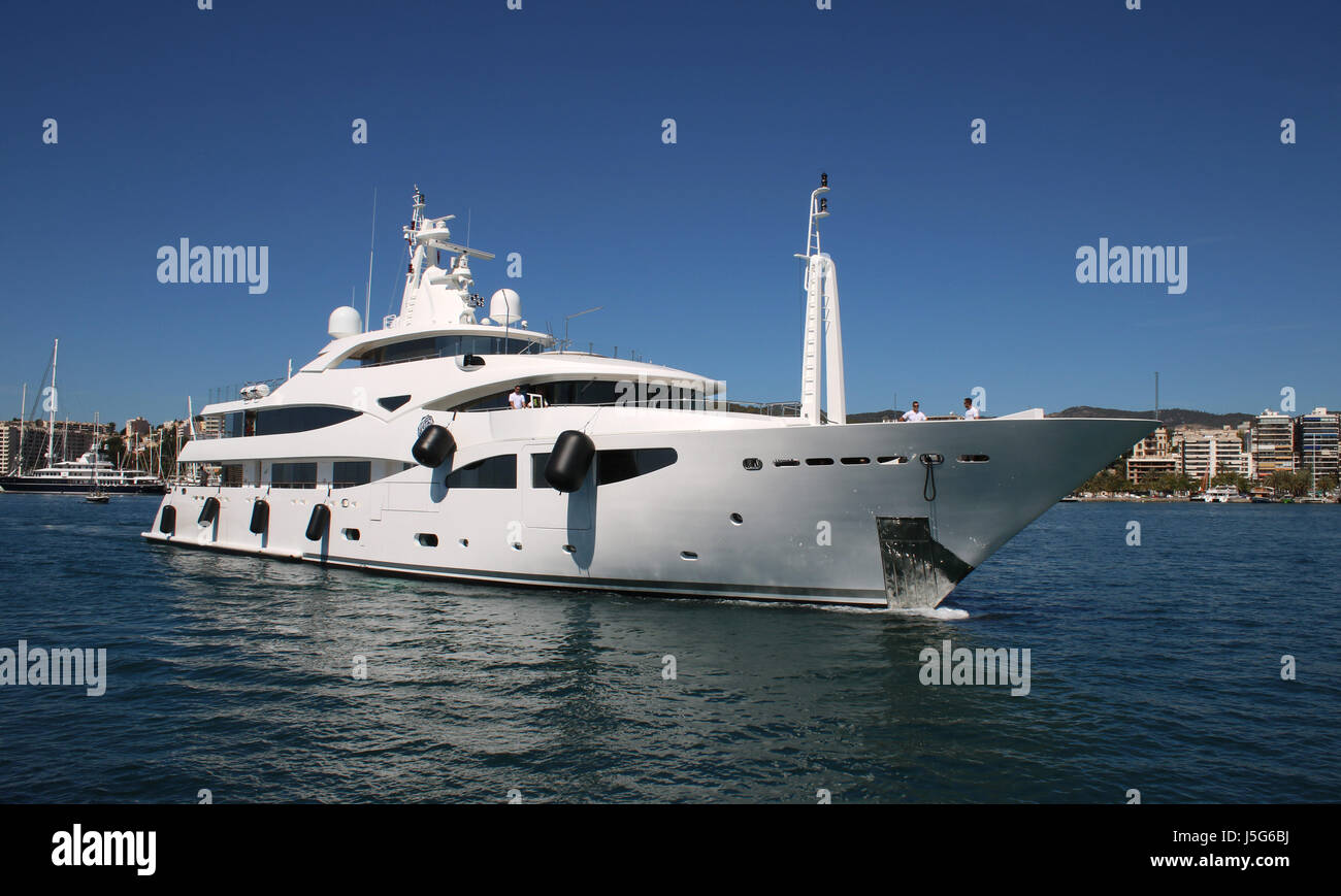Image - motor superyacht “RONIN” (58.5m 1993 Lurssen refitted 2009 ...
