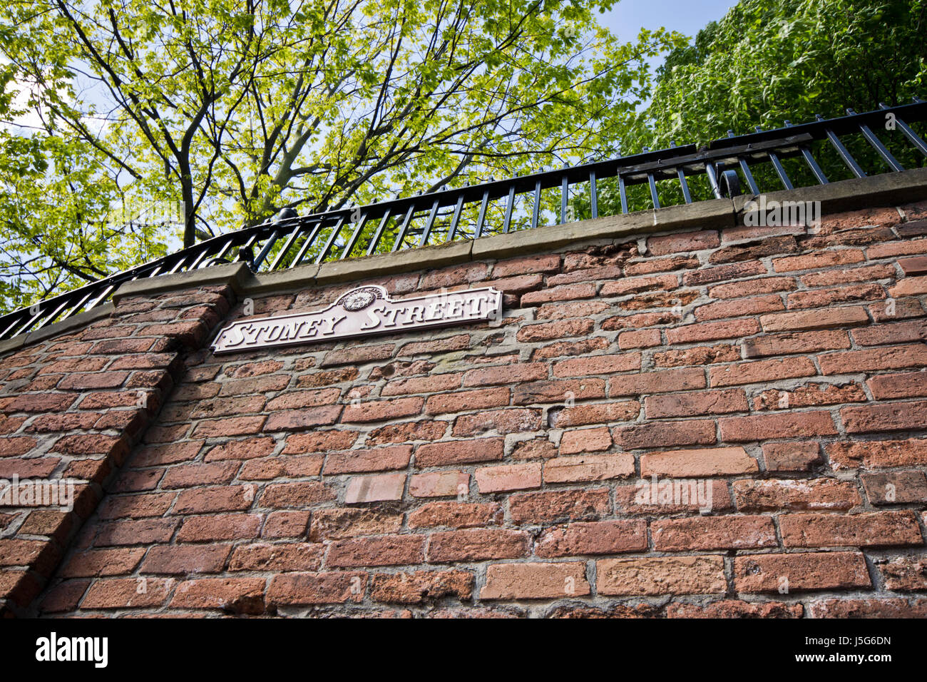 Nottingham town centre high street hi-res stock photography and images ...