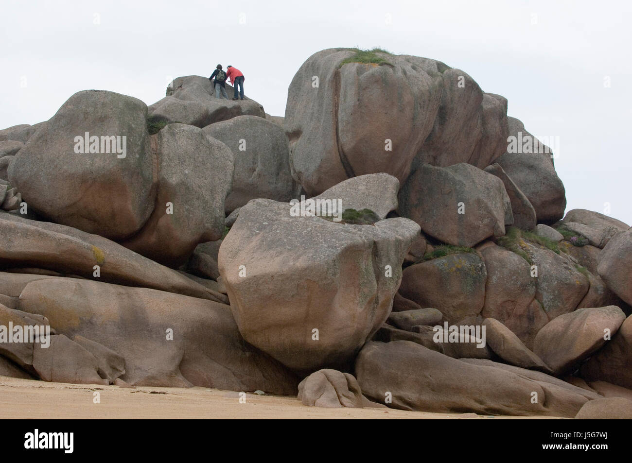 big large enormous extreme powerful imposing immense relevant spare ...