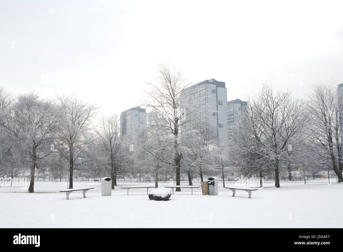 Glasgow housing project hi-res stock photography and images - Alamy