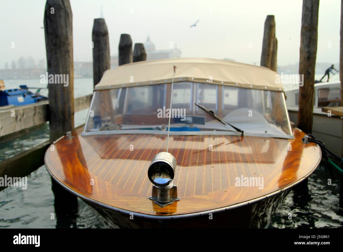Wooden power boat in venice hi-res stock photography and images - Alamy
