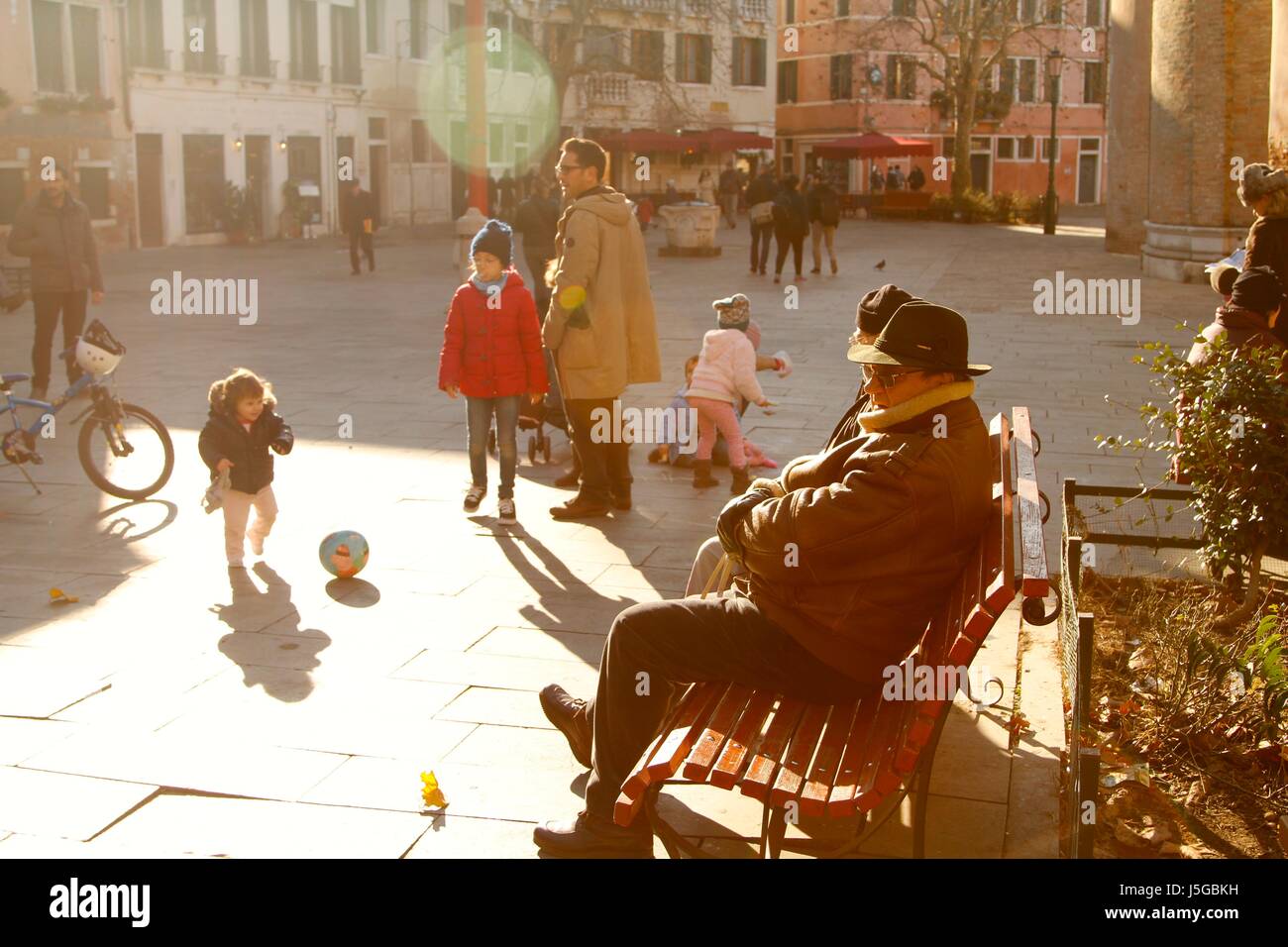Piazza scene in Venice, Italy Stock Photo - Alamy