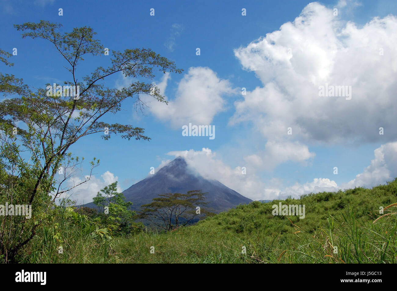 central america active crater lava eruption mountain vulcan volcano ...