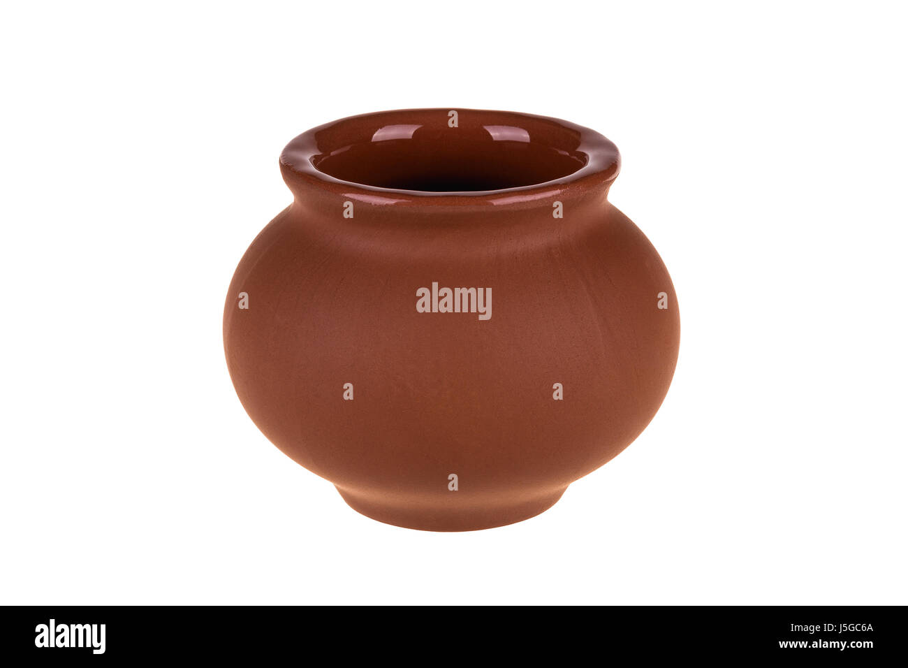 Empty clay pot isolated on white background Stock Photo - Alamy