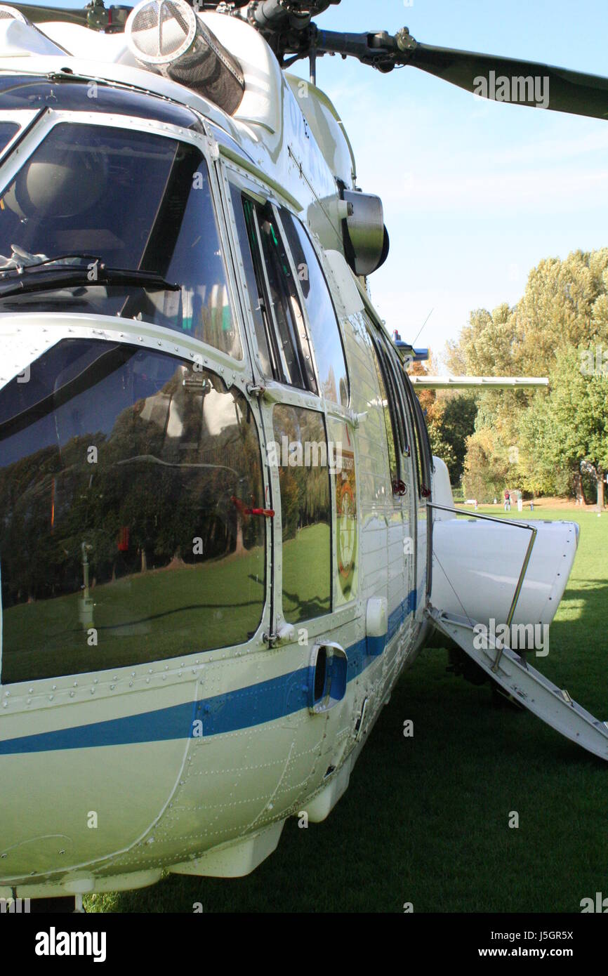 traffic transportation window porthole dormer window pane air traffic ...