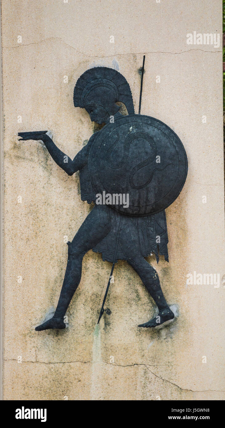 Black shape statue of an ancient roman - greek soldier Stock Photo - Alamy