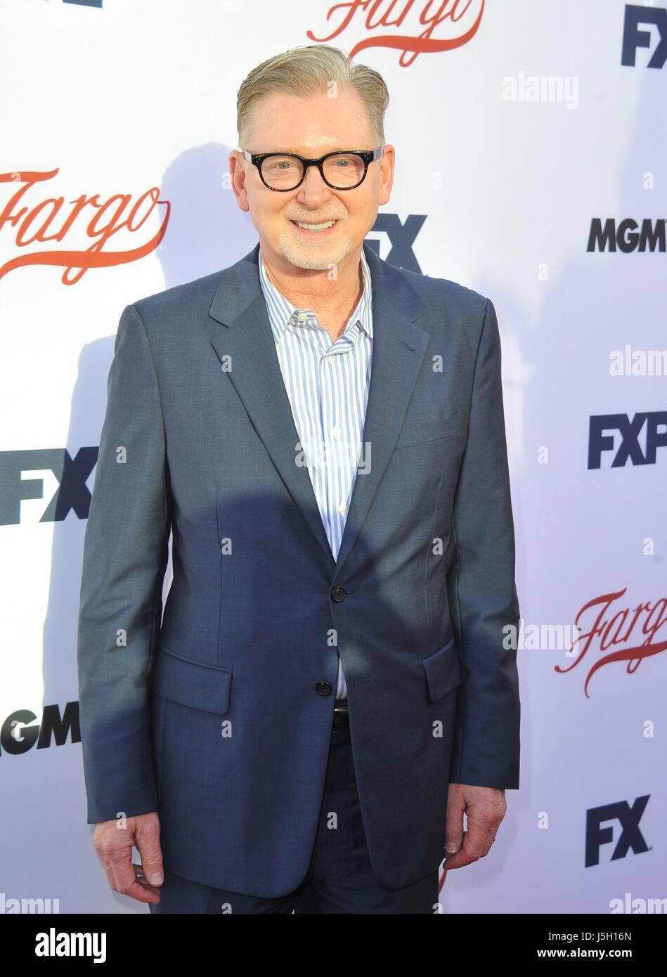 Los Angeles, CA, USA. 11th May, 2017. Warren Littlefield at arrivals ...