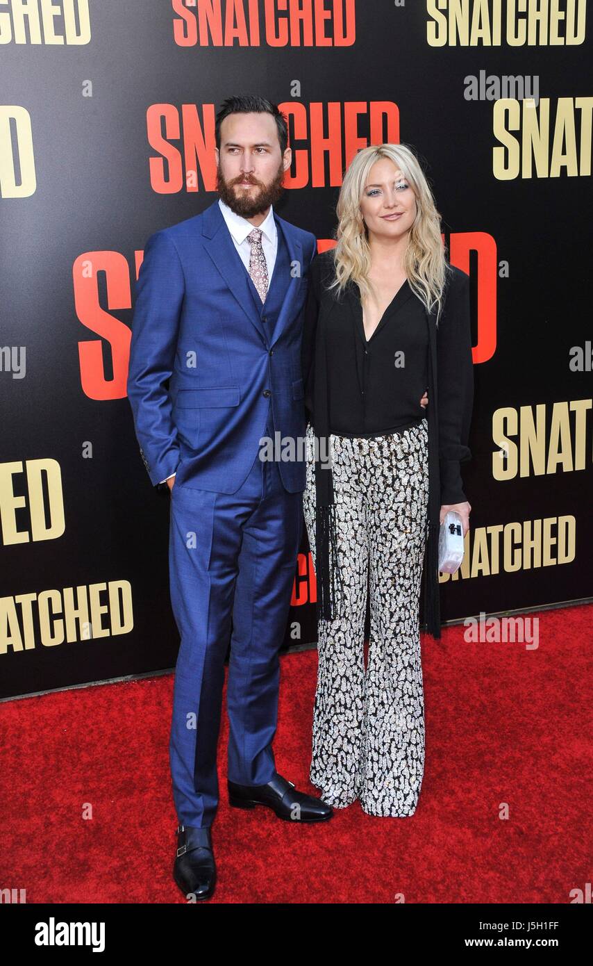 Los Angeles, CA, USA. 10th May, 2017. Kate Hudson, Danny Fujikawa at ...