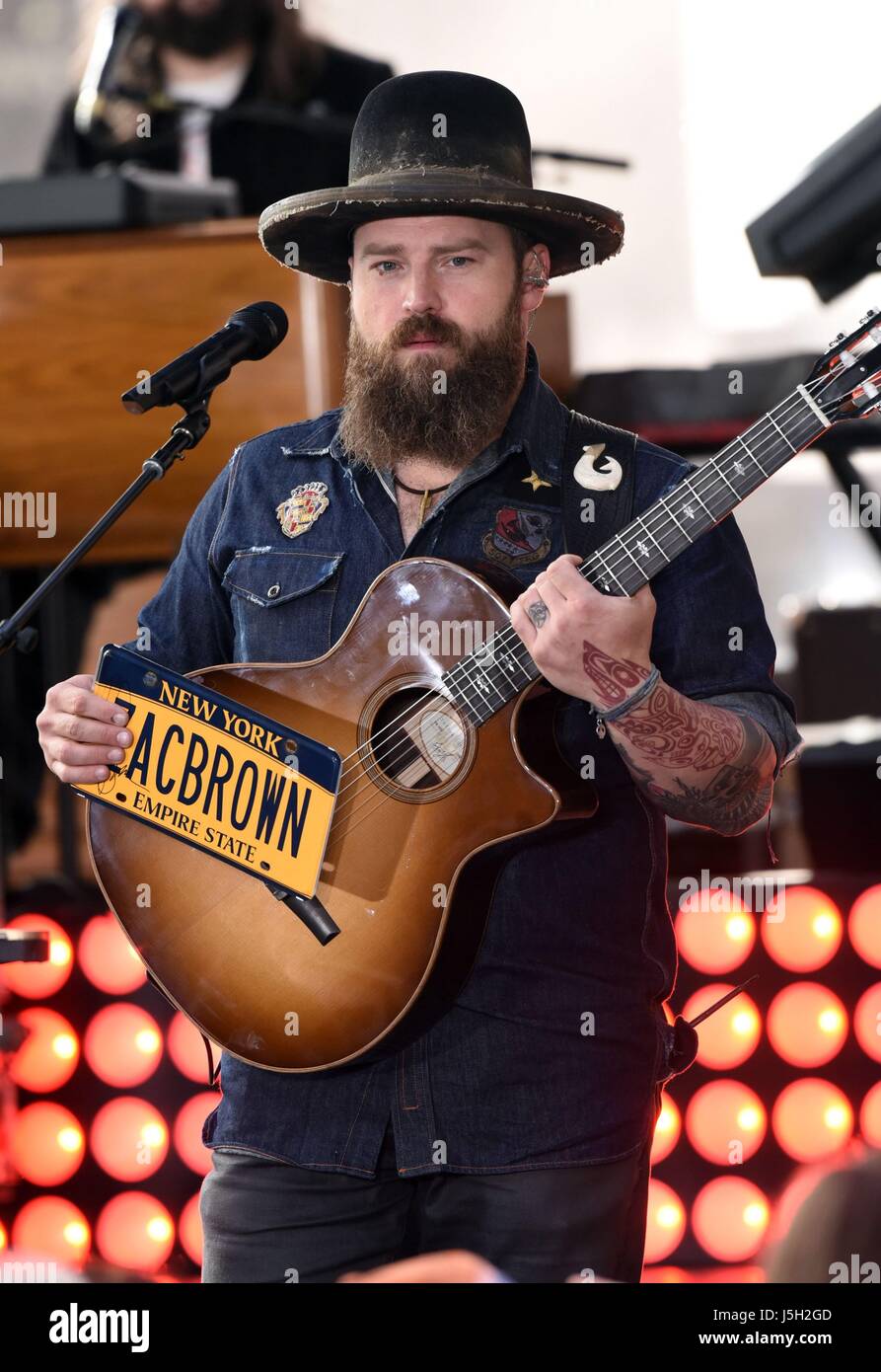 Zac brown hi-res stock photography and images - Alamy