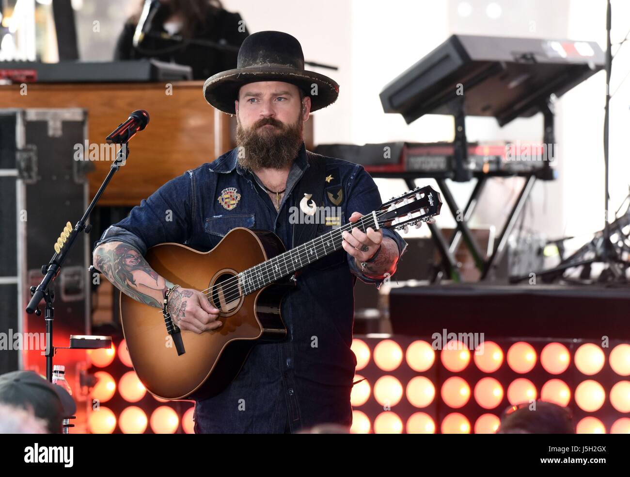 Zac brown band hi-res stock photography and images - Alamy