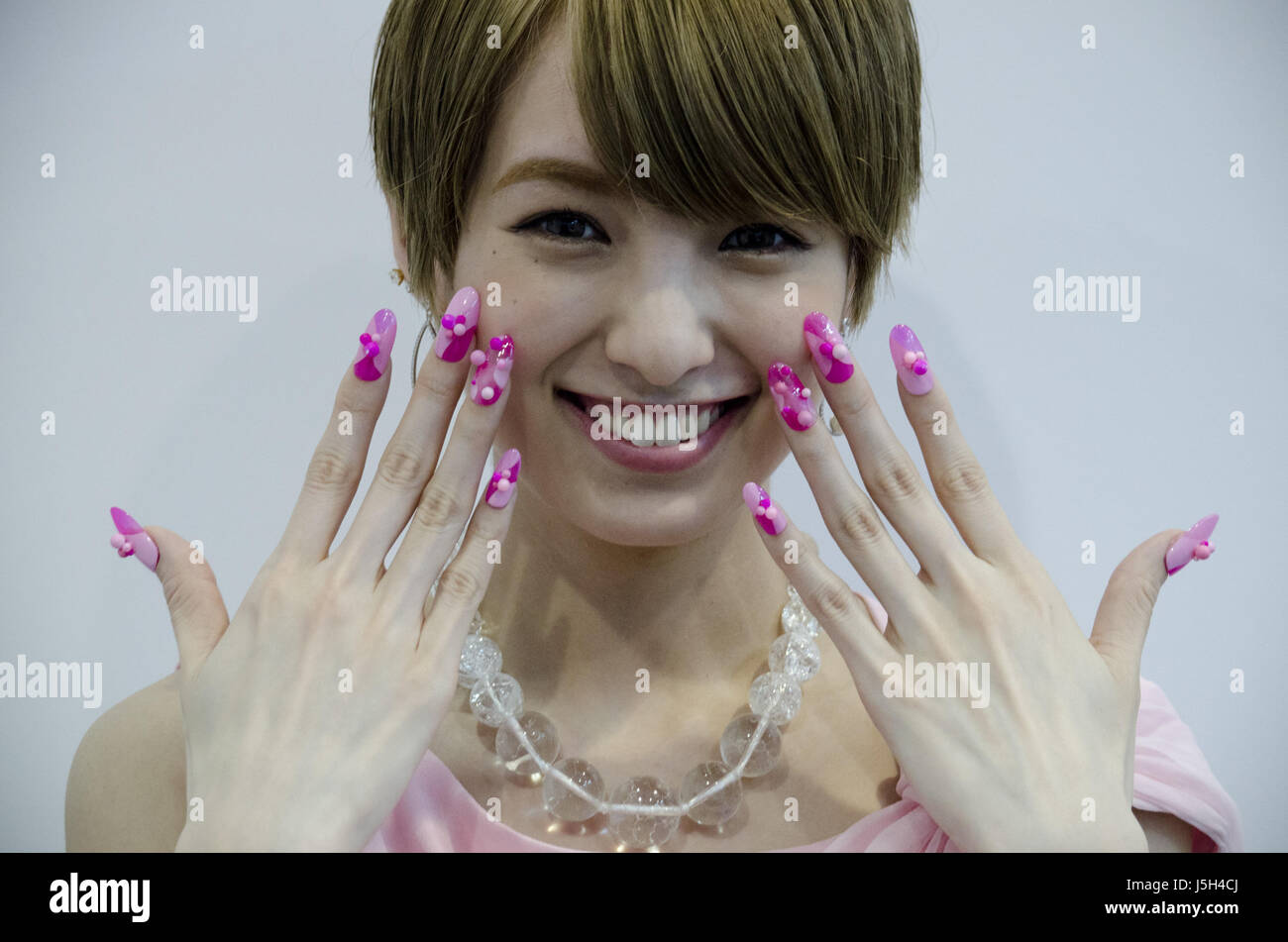 May 16, 2017 - Tokyo, Japan - Japanese Model Akina Minami shows her ...