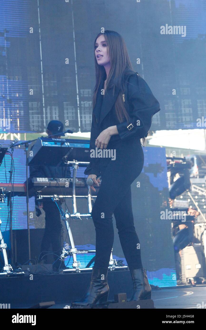 Hailee Steinfeld on stage for KIIS FM's Wango Tango - Concert, StubHub ...