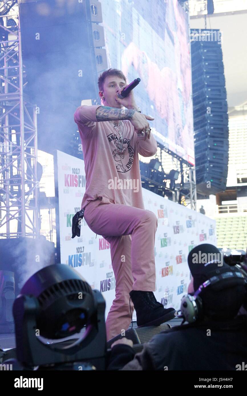 Machine gun kelly concert hi-res stock photography and images - Alamy