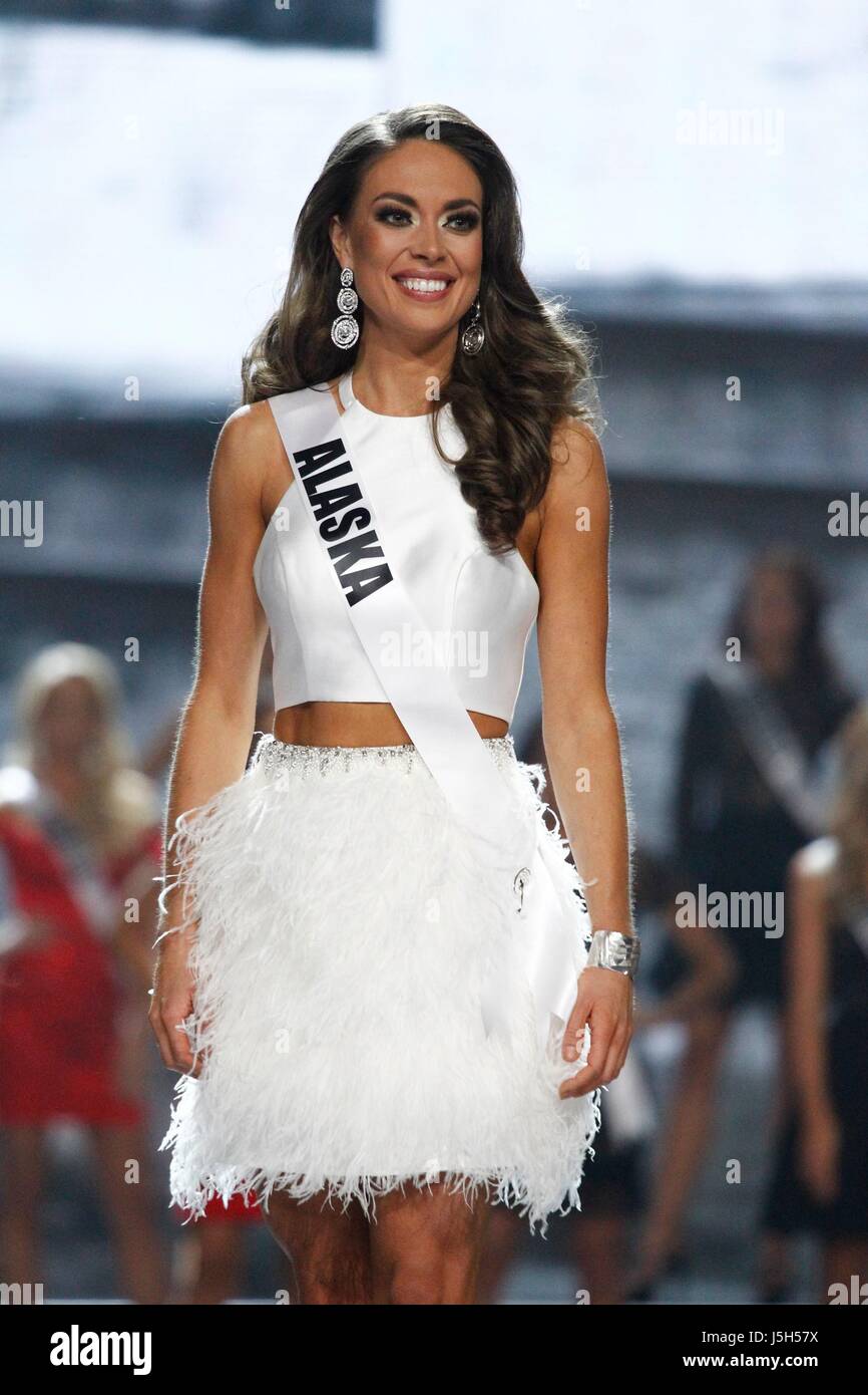 Miss Alaska USA, Alyssa London in attendance for 2017 Miss USA ...