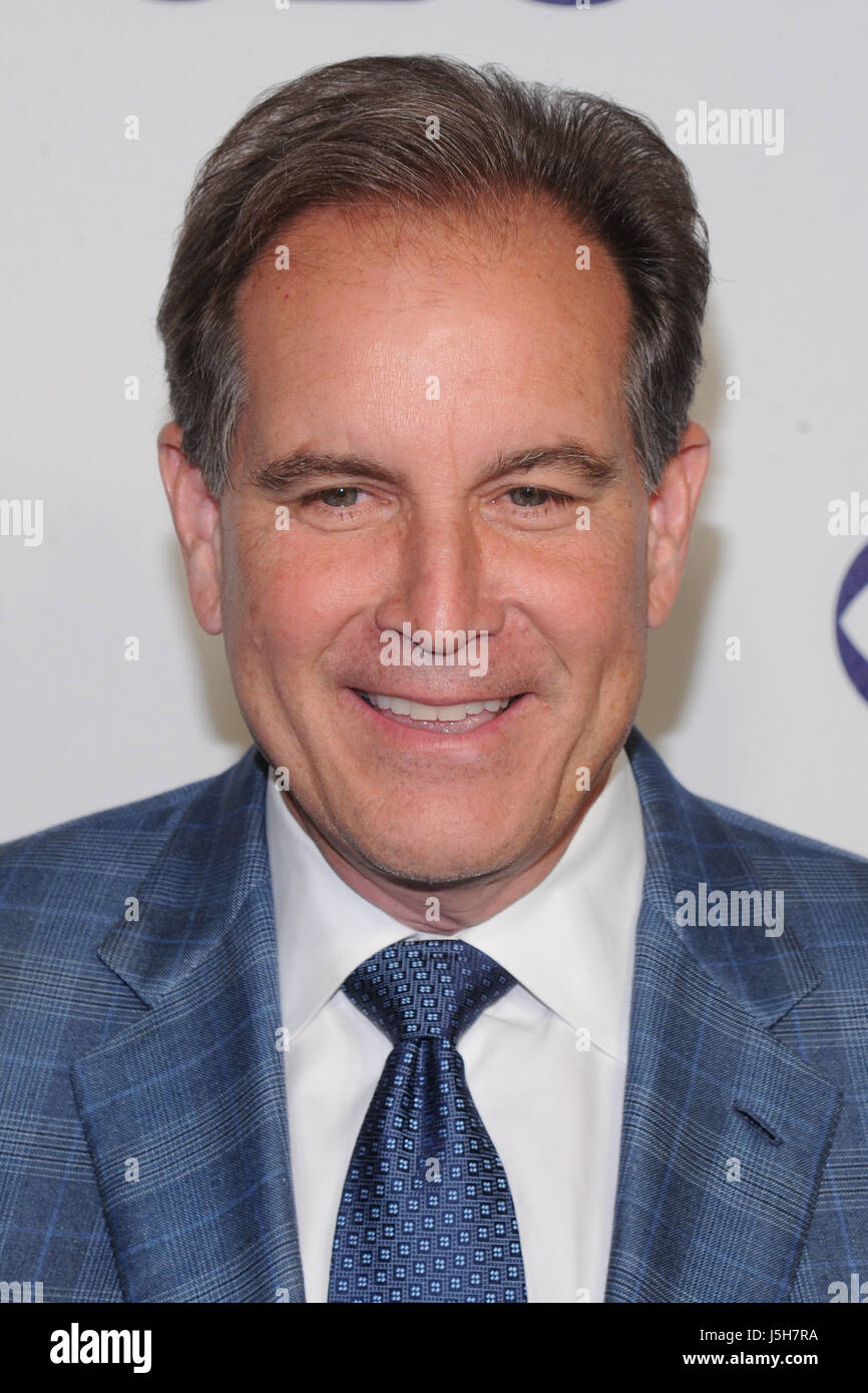 NEW YORK, NY - May 17: Jim Nantz attends the 2017 CBS Upfront at The ...