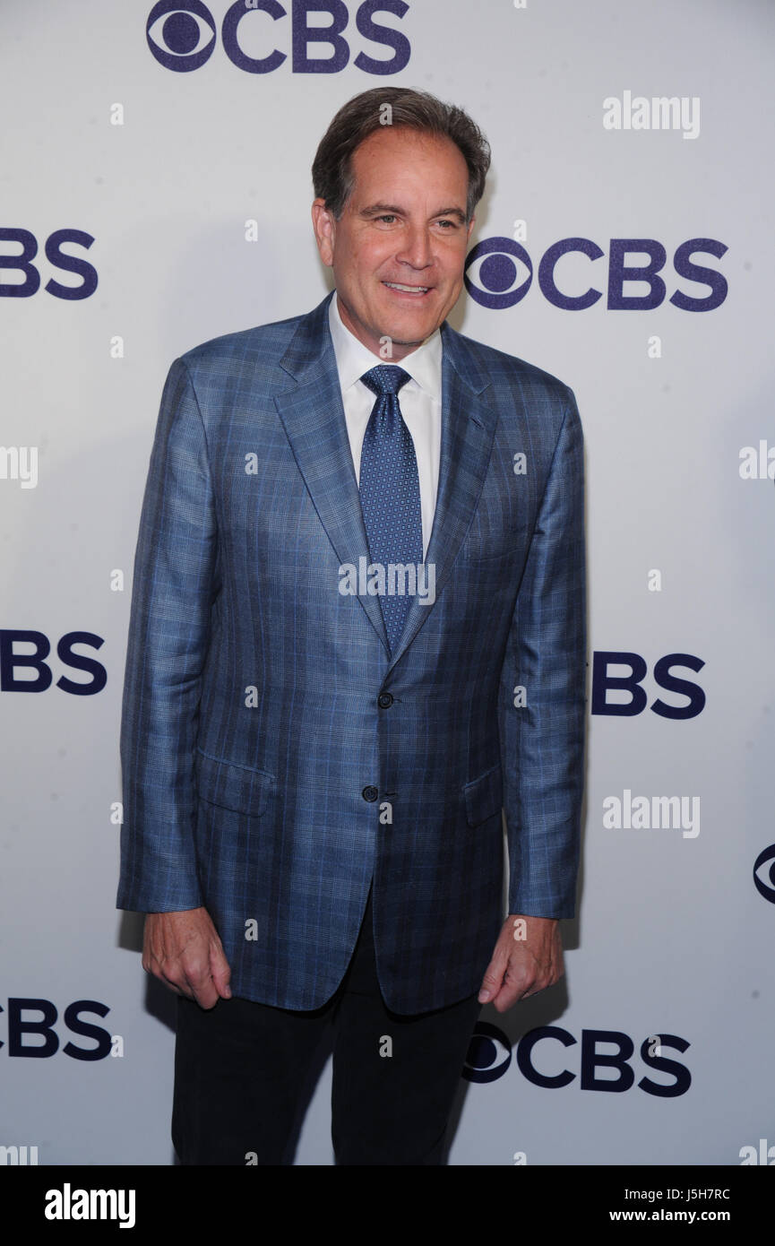 NEW YORK, NY - May 17: Jim Nantz attends the 2017 CBS Upfront at The ...