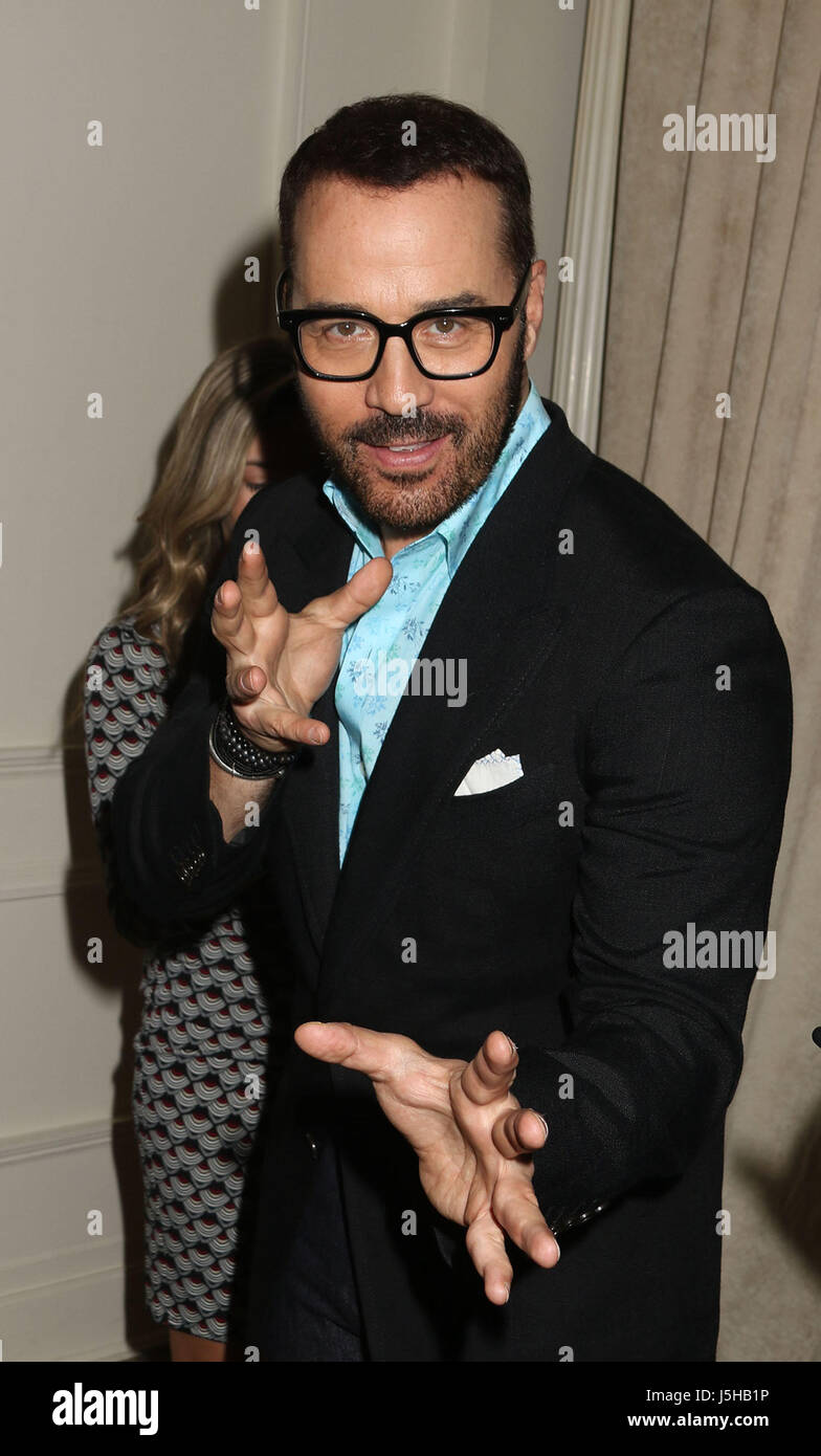 New York, New York, USA. 17th May, 2017. Actor JEREMY PIVEN attends the ...