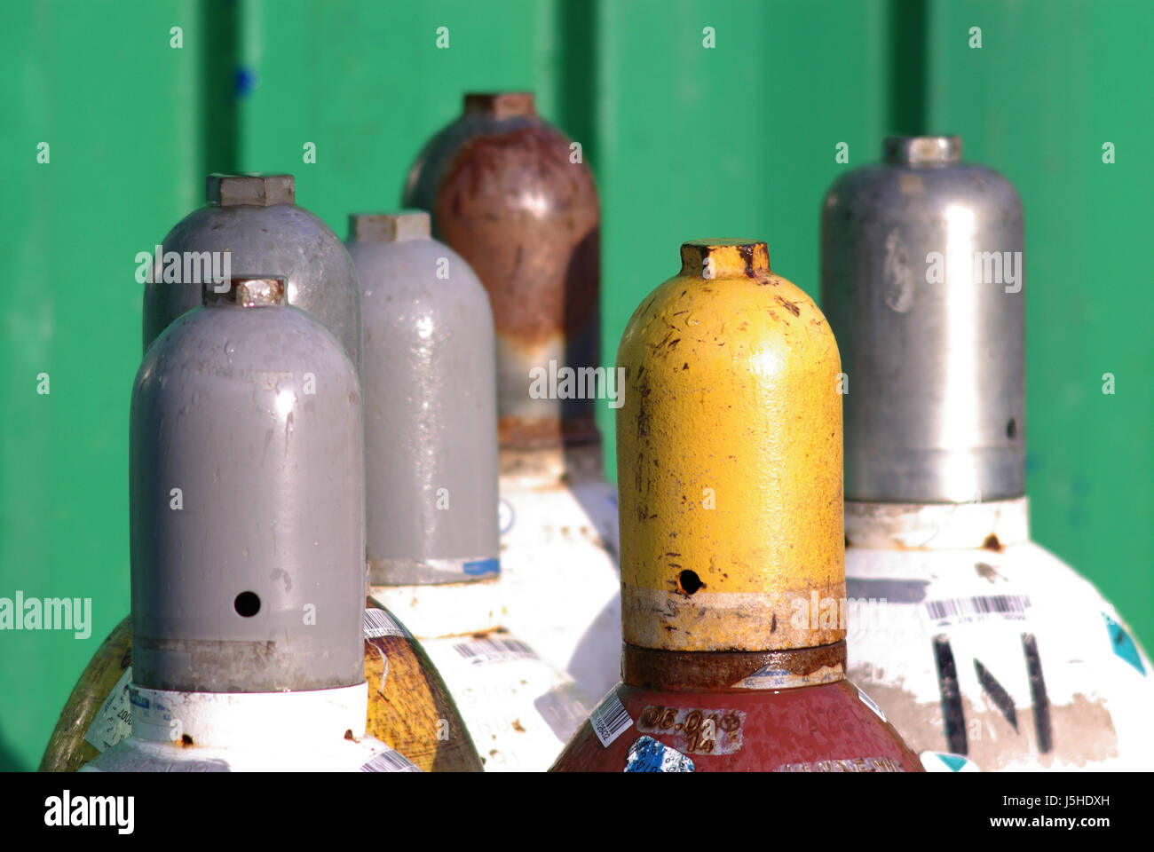 Acetylene cylinders hi-res stock photography and images - Alamy