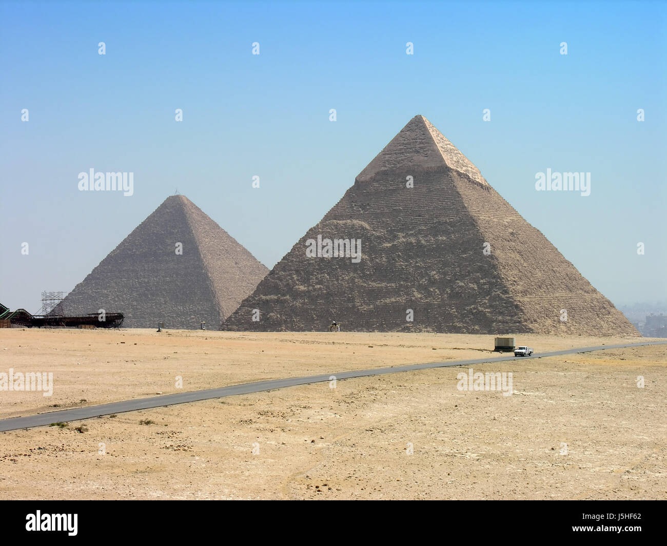 Construction pyramids in egypt hi-res stock photography and images - Alamy
