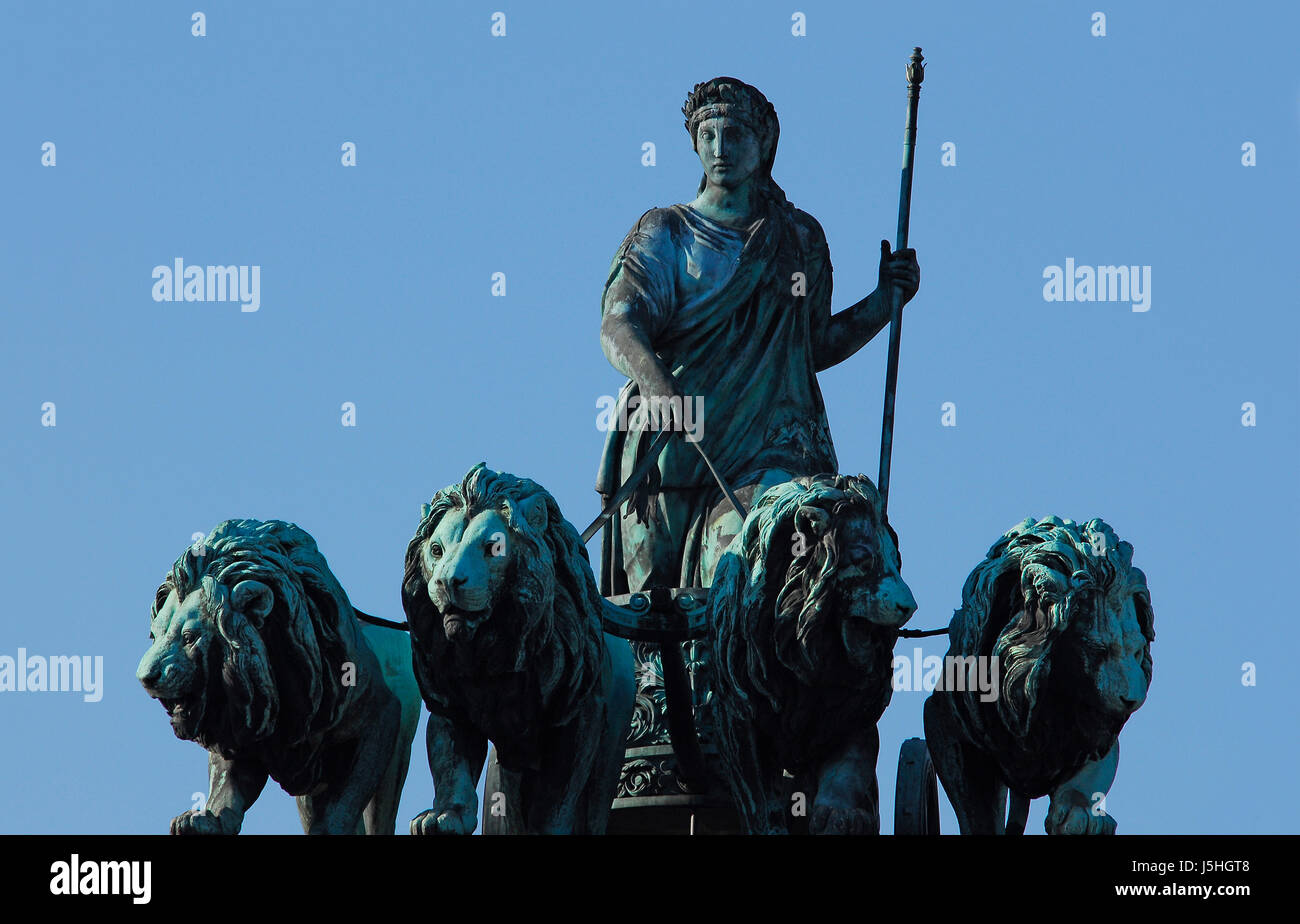 Triumphal procession hi-res stock photography and images - Alamy