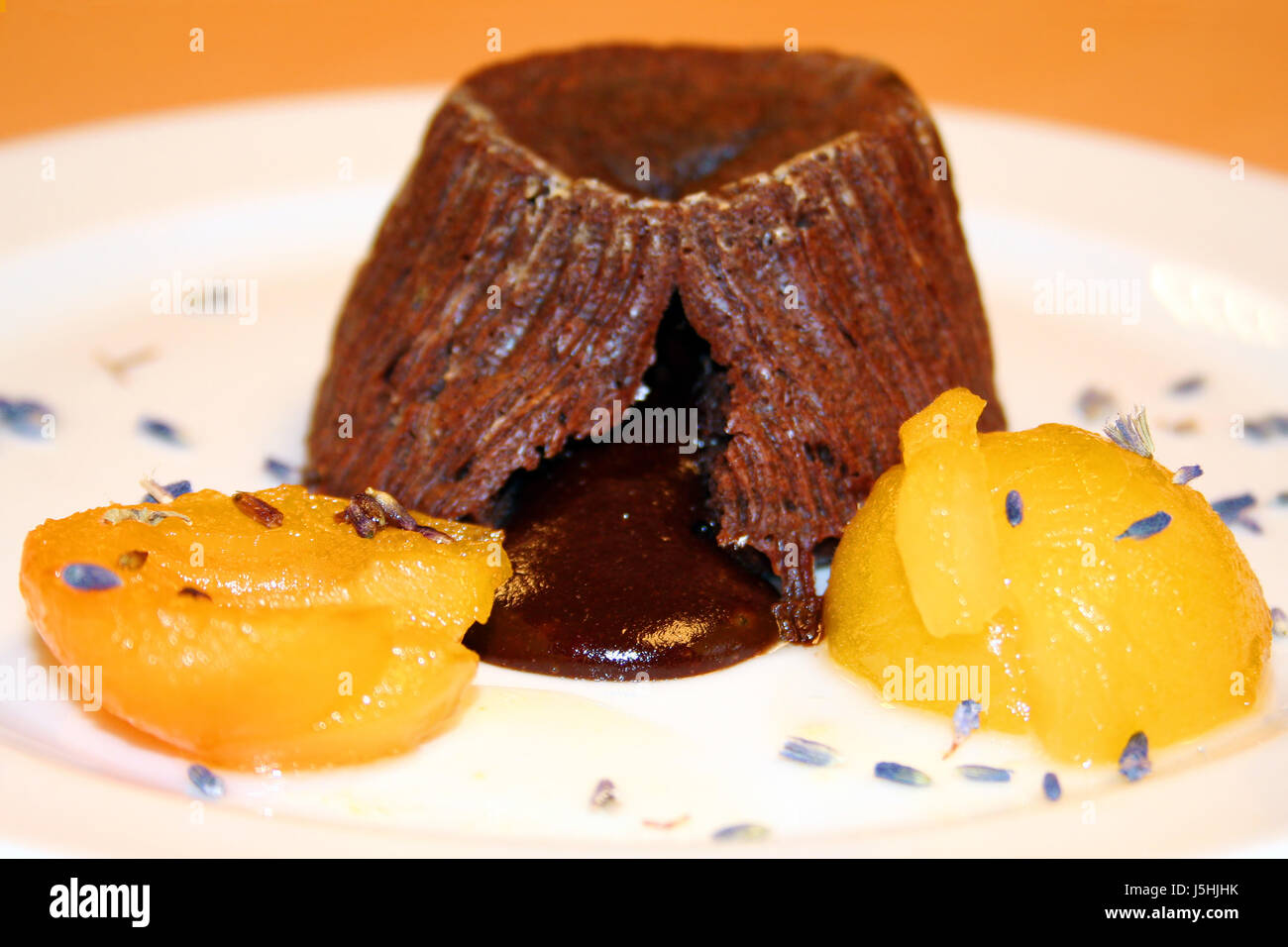 moelleux au chocolat Stock Photo - Alamy