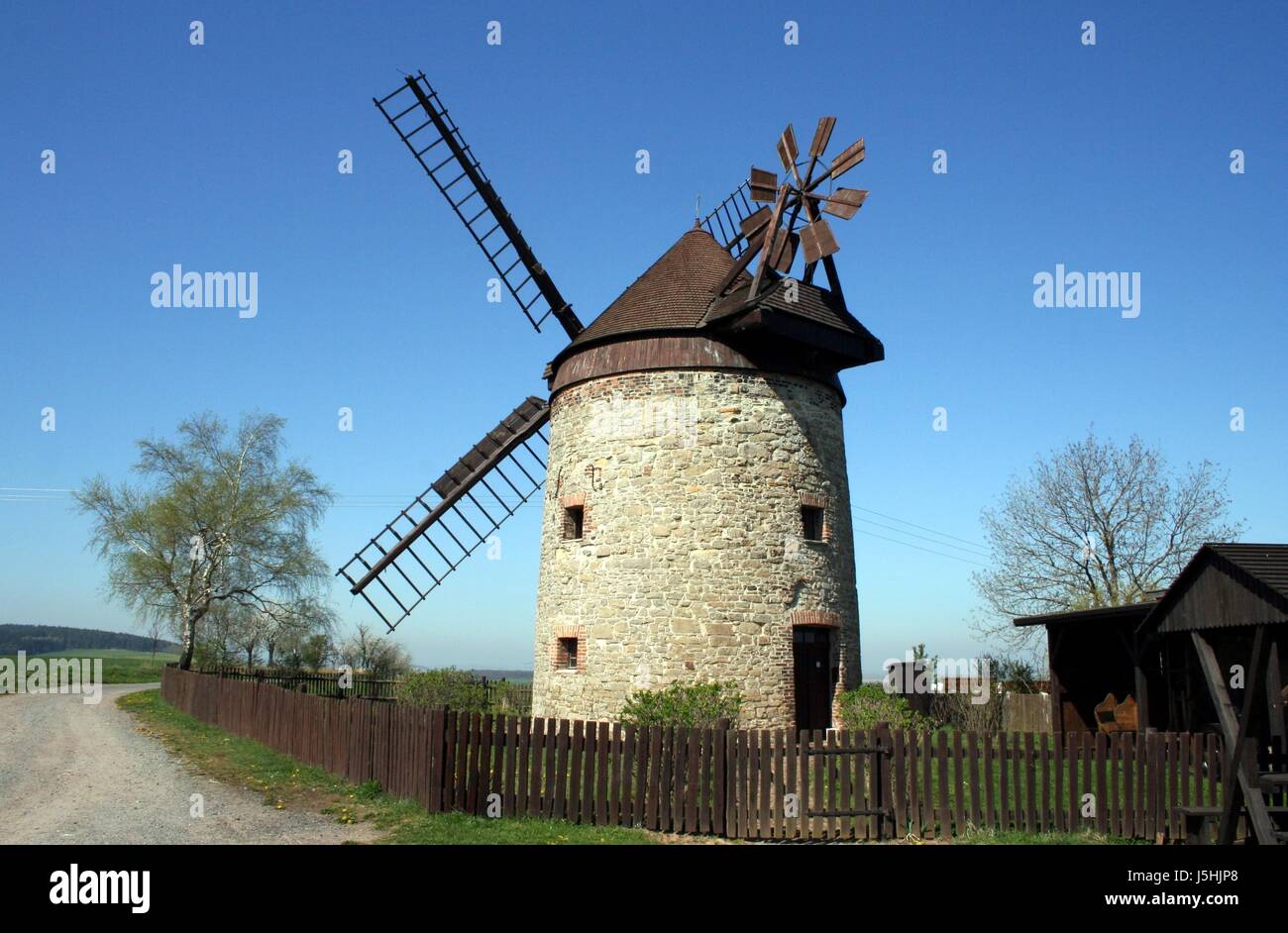 monument tree nostalgia windmill mill miller grind corn mill grain ...