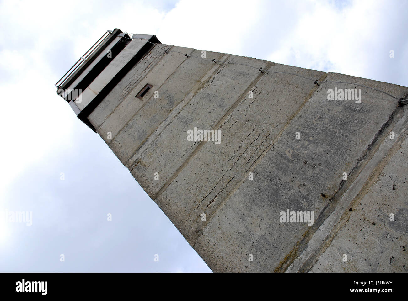 Concrete watchtower hi-res stock photography and images - Alamy